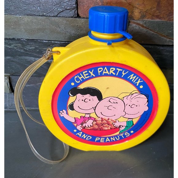 Peanuts | Toys | Peanuts Chex Party Mix Charlie Brown Lucy Linus Yellow ...